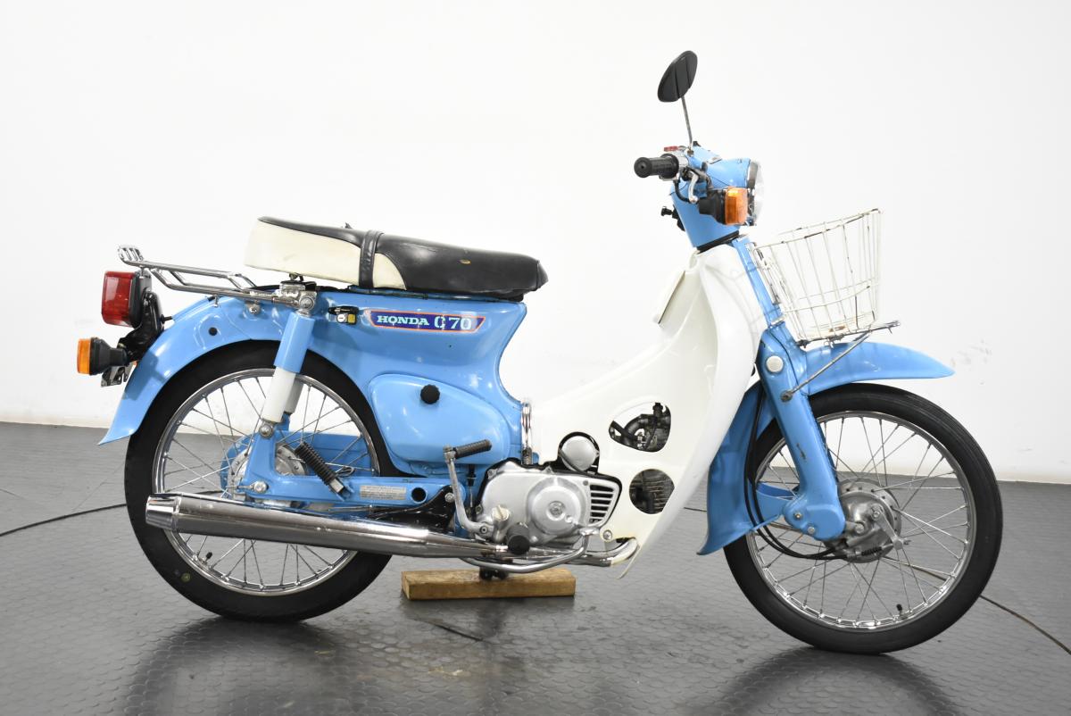 Honda C70 Passport Deluxe
