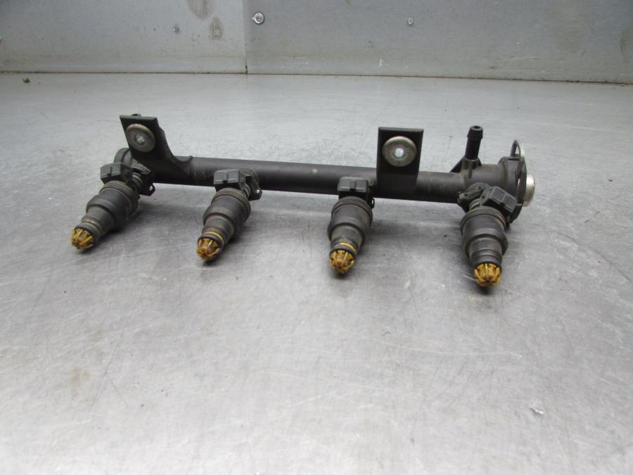 BMW K1200 LT 1999-2002 Motorcycle Injector Rail And Injectors