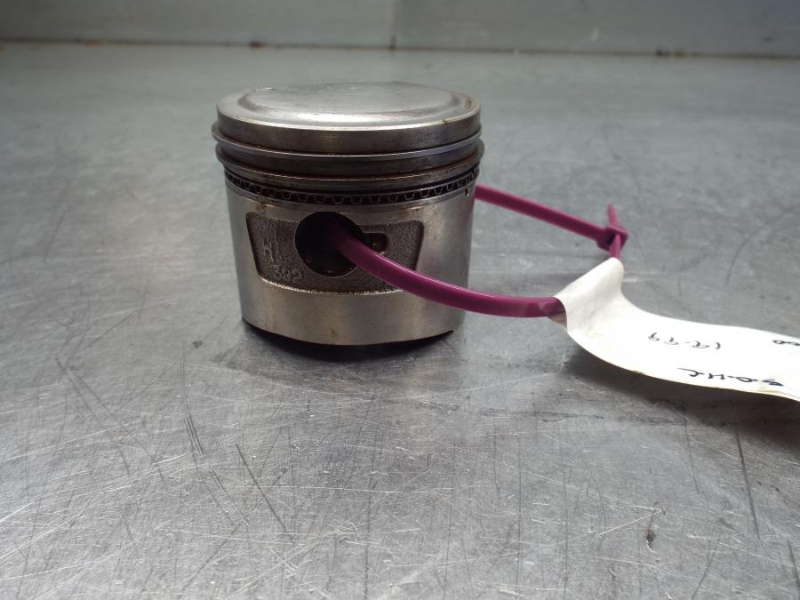 Honda CB750 SOHC F1 1975-1976 Motorcycle 1 x Engine Piston