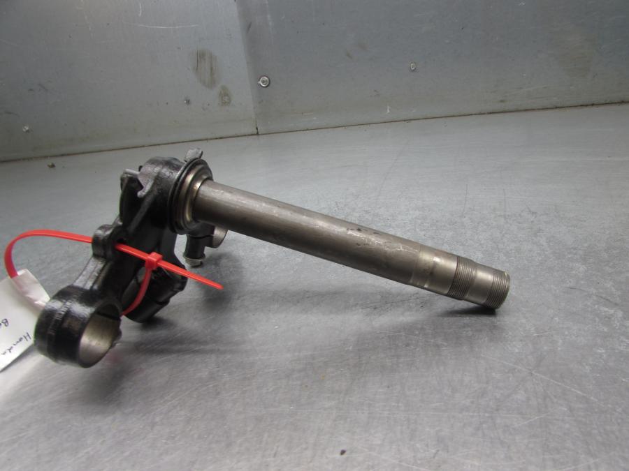 Honda CL175 Scrambler 1969 Bottom Yoke Lower Steering Yoke & Stem