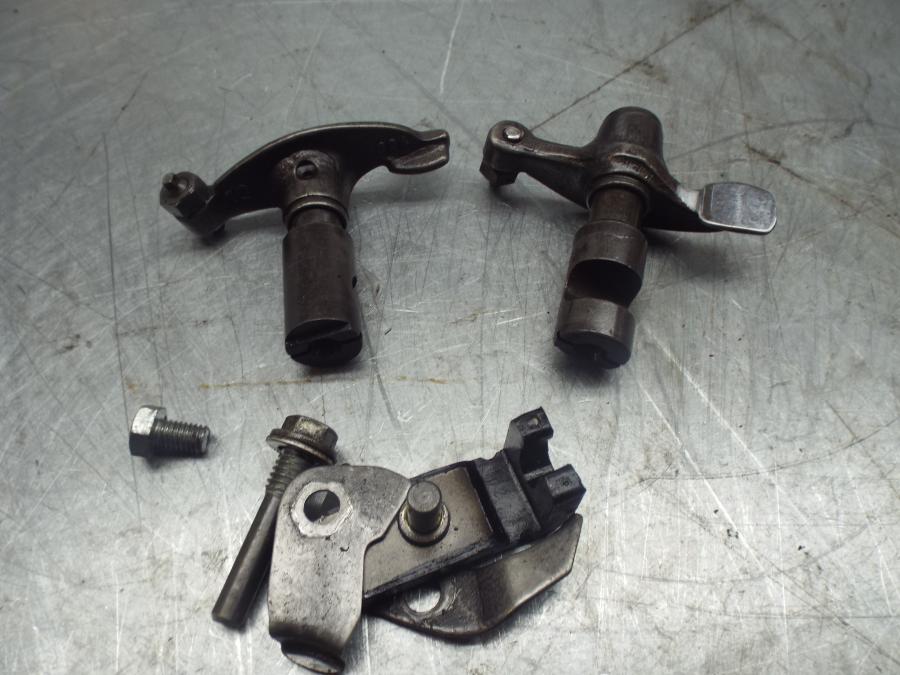 Honda SL125 SL 125 1971-1973 Pair Of Rockers & Pivot Shafts