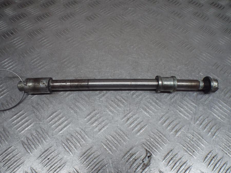 Honda VF700 C Magna 1984 84 Rear Back Wheel Spindle Axle