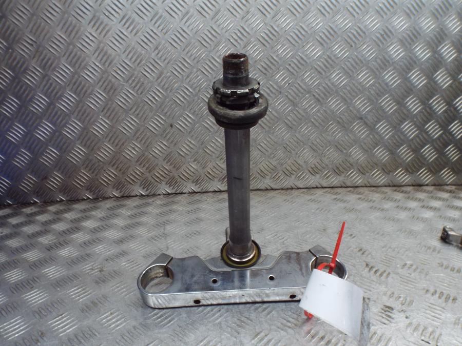 Honda VF750C VF750 C Magna 1994-1999 Bottom Lower Yoke & Steering Stem