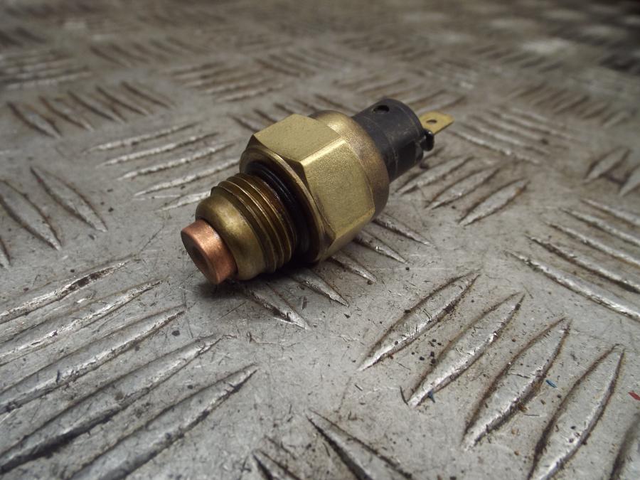 Honda VTR250 VTR 250 1987-1989 Radiator Sensor