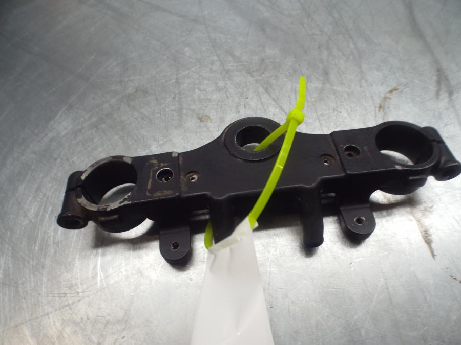 Kawasaki GPZ550 H Unitrak Motorcycle Top Yoke