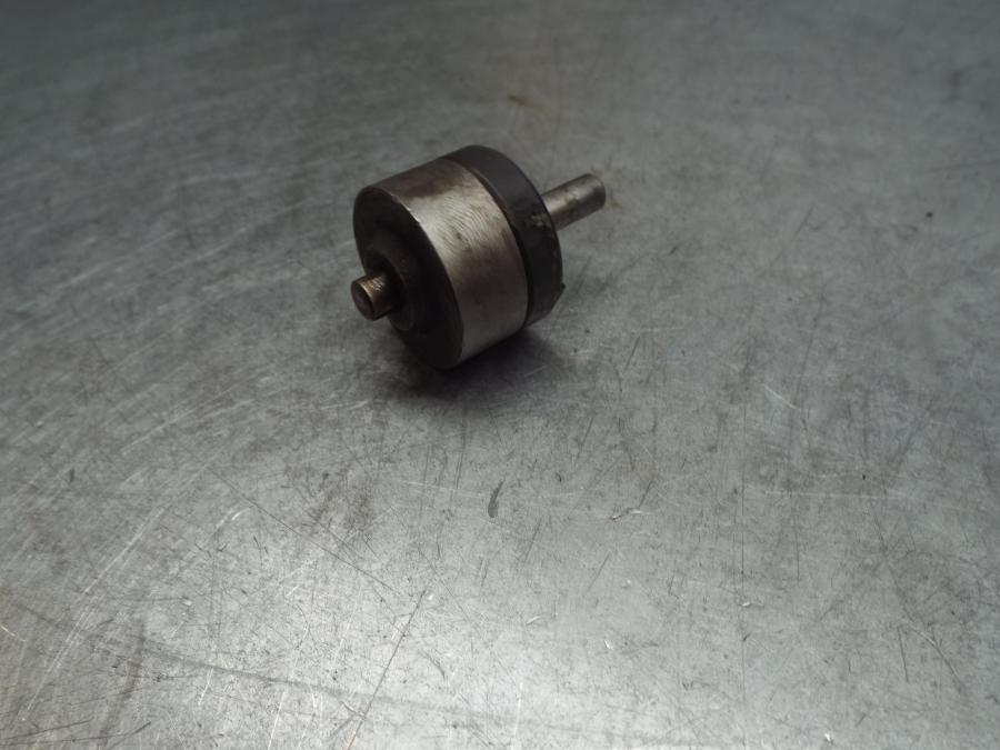 Kawasaki H1 500 Triple 1969-1975 Small Clutch Push Rod & Housing