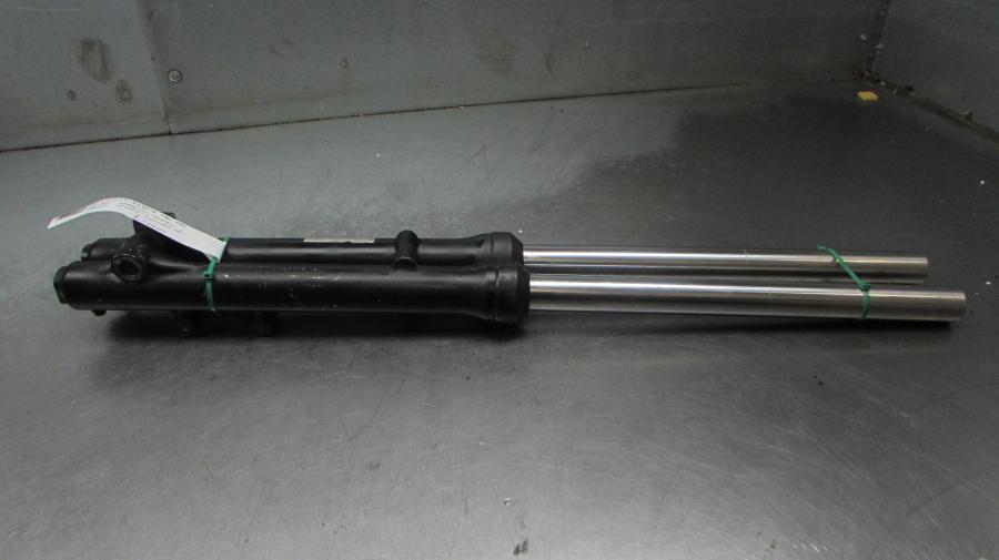 Kawasaki KZ550 Z550A 1980-83 Pair Of Front Suspension Fork Legs ...