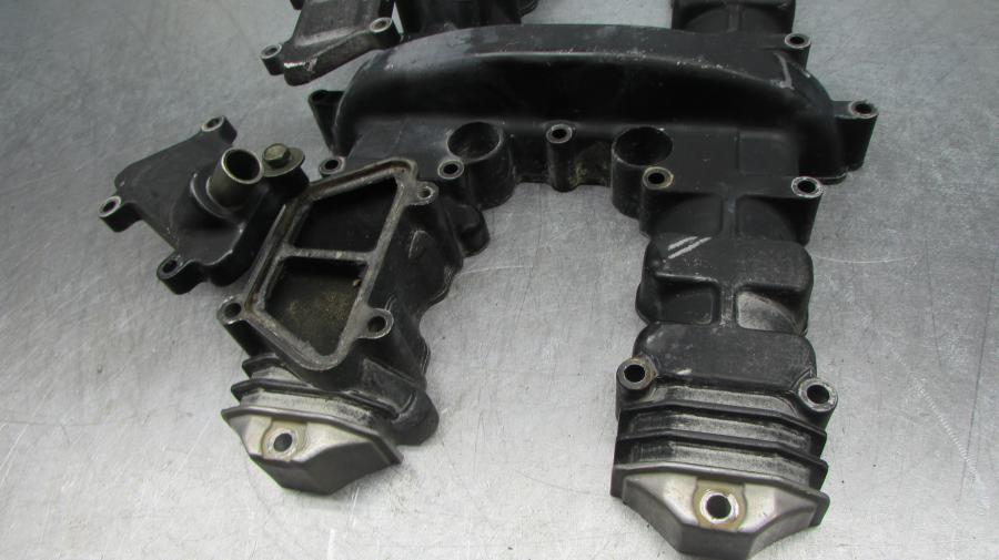 Kawasaki Z1000J GPZ1100B1 U.S Spec Engine Rocker Cover With Breathers