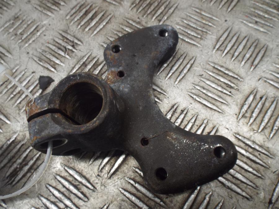 Suzuki AN400 AN 400 Burgman 1998-2002 Top Upper Yoke Fork Clamp