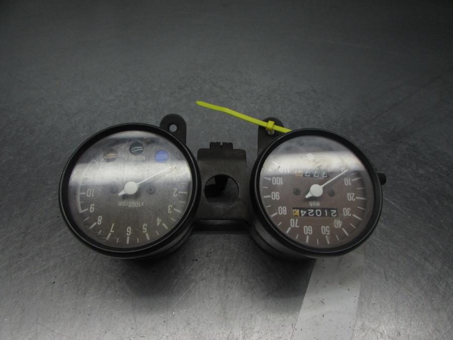 Suzuki GS400 Twin GS 400 1976-On Clocks/Speedometer/Tachometer/Rev ...