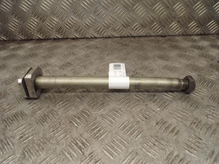 Suzuki GSX1300 GSX 1300 R Hayabusa 1999-2007 Rear Back Wheel Spindle Axle