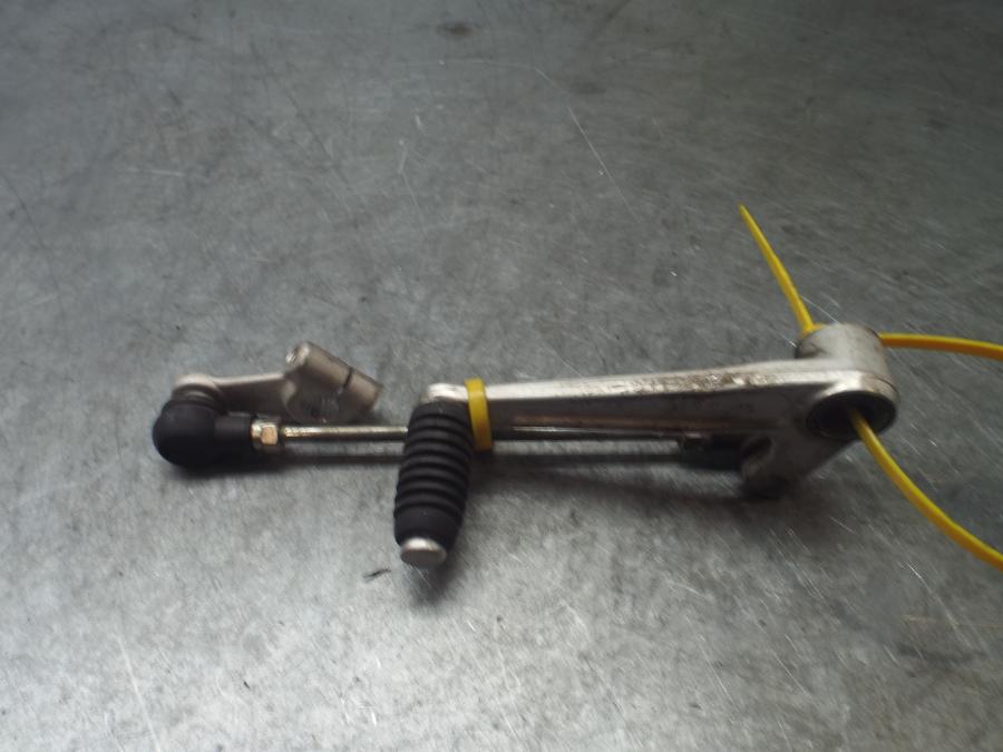 Suzuki GSXR1300 Hayabusa Gen 2 GSX-R1300 2008-16 Gear Lever And Pivot Arm