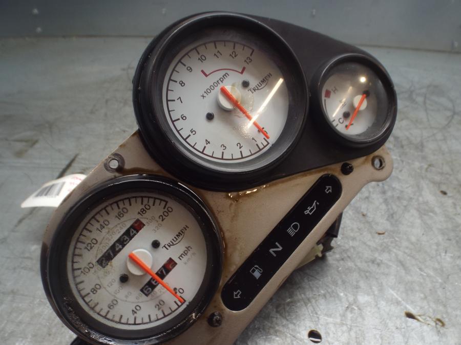 Triumph Sprint 900 1991-1998 Clocks Dials Instruments Speedo Rev Counter