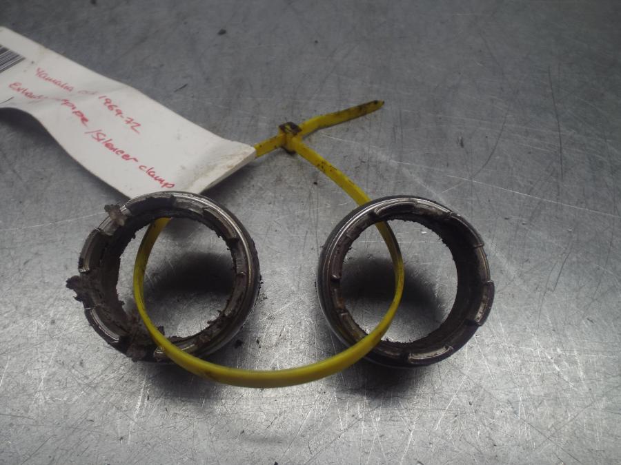 Yamaha CS3 1969-1972 Motorcycle Exhaust Down Pipe Silencer Clamp