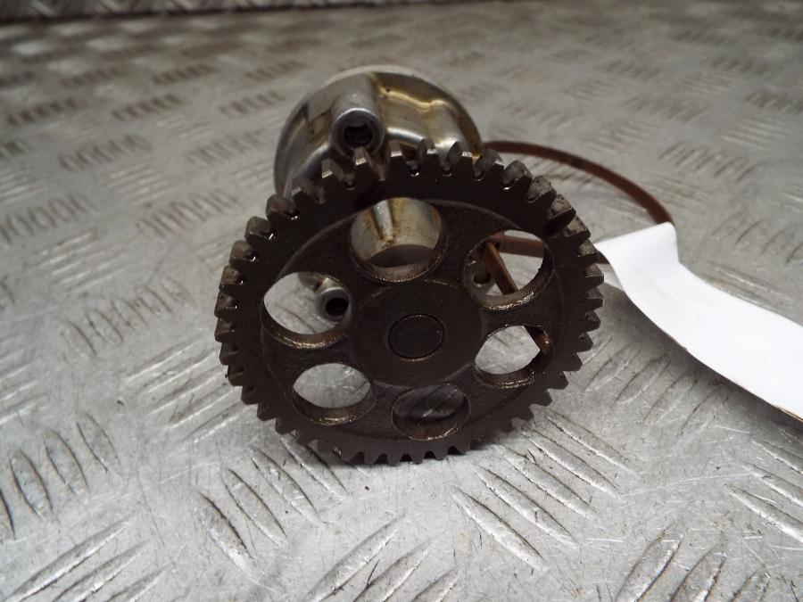 Yamaha FZ750 FZ 750 1985-1987 Engine Oil Pump Unit