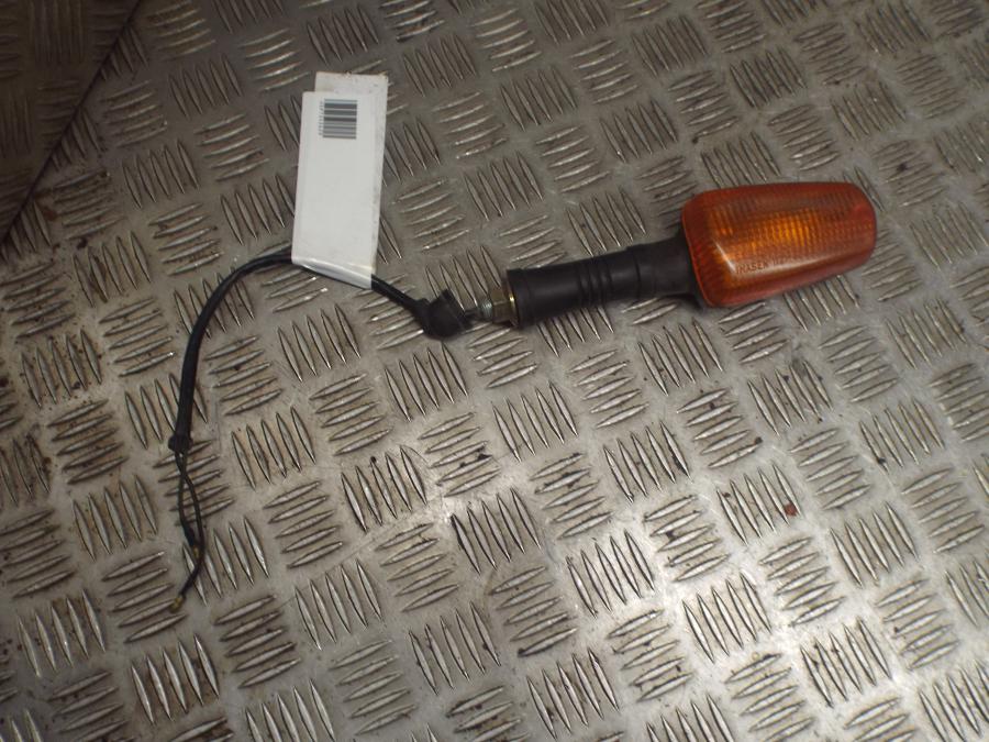 Yamaha FZR600 FZR 600 1989 Right Hand Side Rear Back Indicator Blinker ...