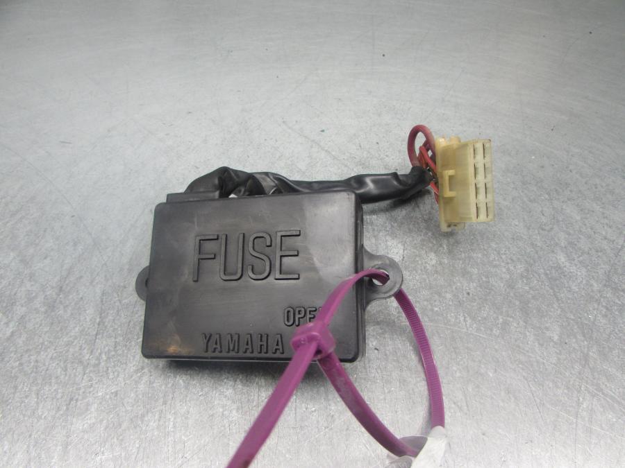 Yamaha RD400 C D 1976-1977 Motorcycle Electrical Fuse Box