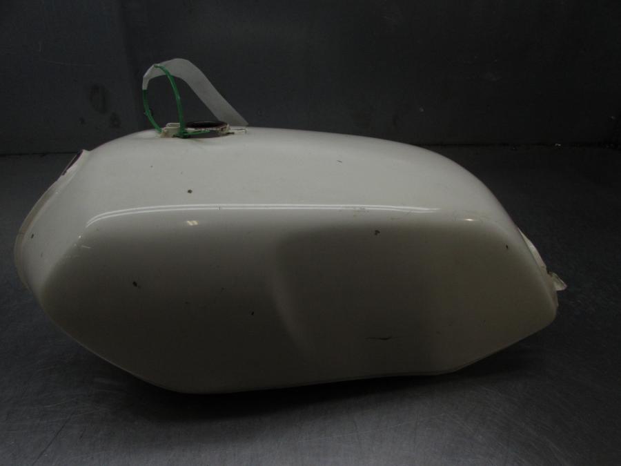 Yamaha RD400 Daytona Motorcycle Gas Petrol Fuel Tank Assembly