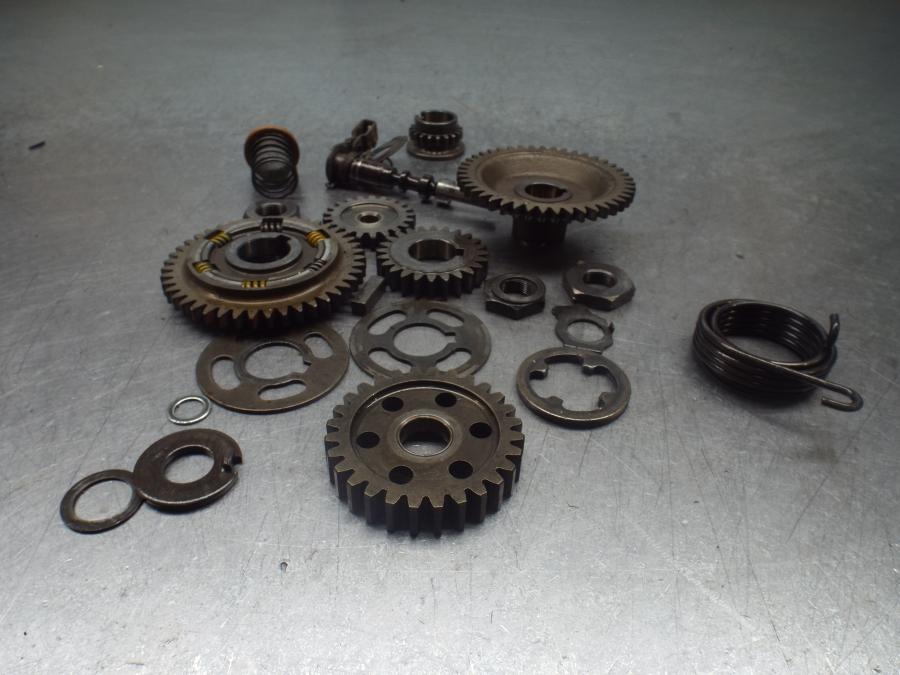 Yamaha TTR350 1986-1987 Motorcycle Various Gears From Engine Strip