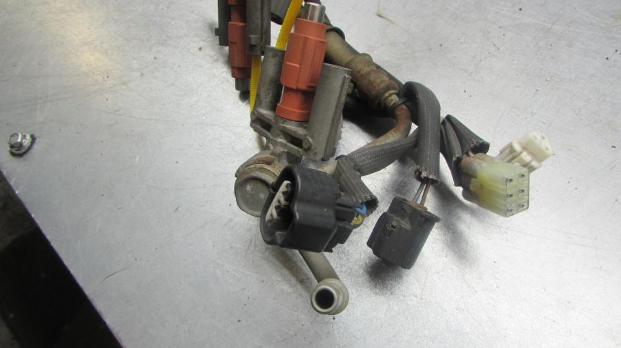 Yamaha XV1900 Raider Circa 2000s Motorcycle Fuel Injectors