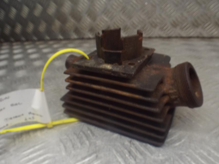 Yamaha YL1 Twinjet 100cc Twinjet 1960s 60s Right Hand Engine Cylinder ...