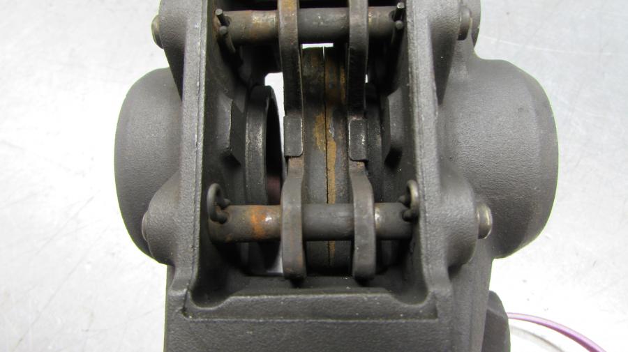 Yamaha YZF-R1 1000cc 4XV 1998-1999 Rear Back Brake Calliper / Caliper