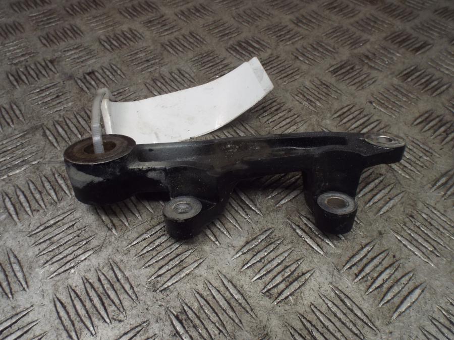Yamaha FZR400 FZR 400 Genesis 1986-On Rear Brake Braking Caliper Bracket