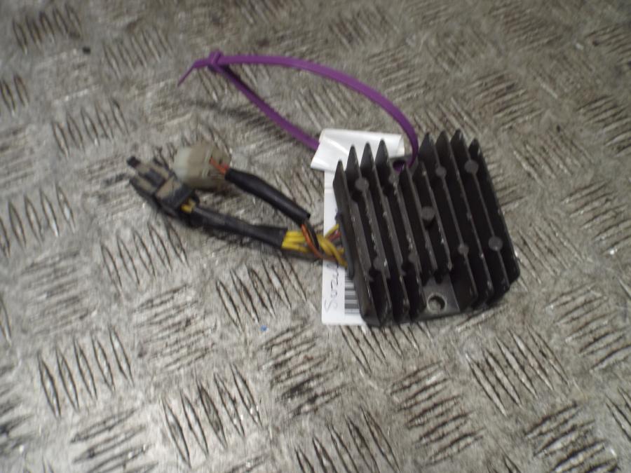 Suzuki SG350 Goose Voltage Regulator Rectifier Unit