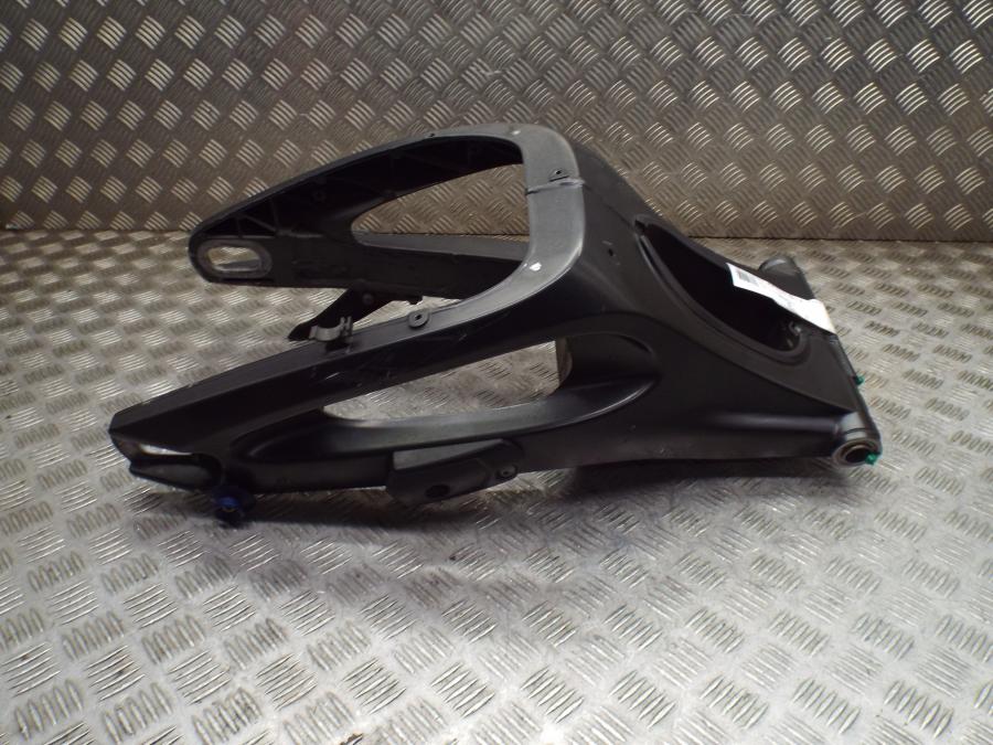 Yamaha YZF R6 5SL 2003-2005 Swingarm Swing Arm Swinging Arm