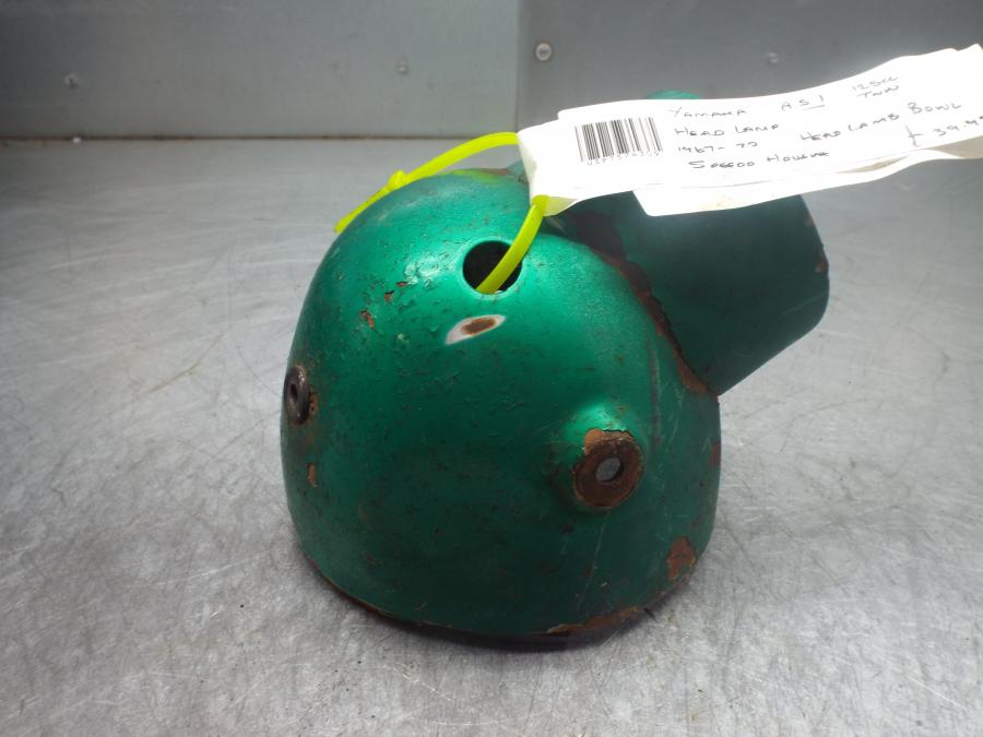 Yamaha AS1 125cc Twin 1967-1970 Motorcycle Headlamp Bowl Speedo Housing