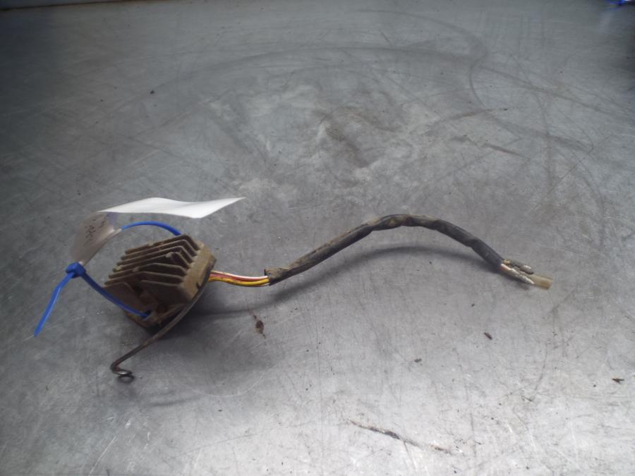 Suzuki GS550 E 1976-1979 Motorcycle Electrical Regulator Rectifier