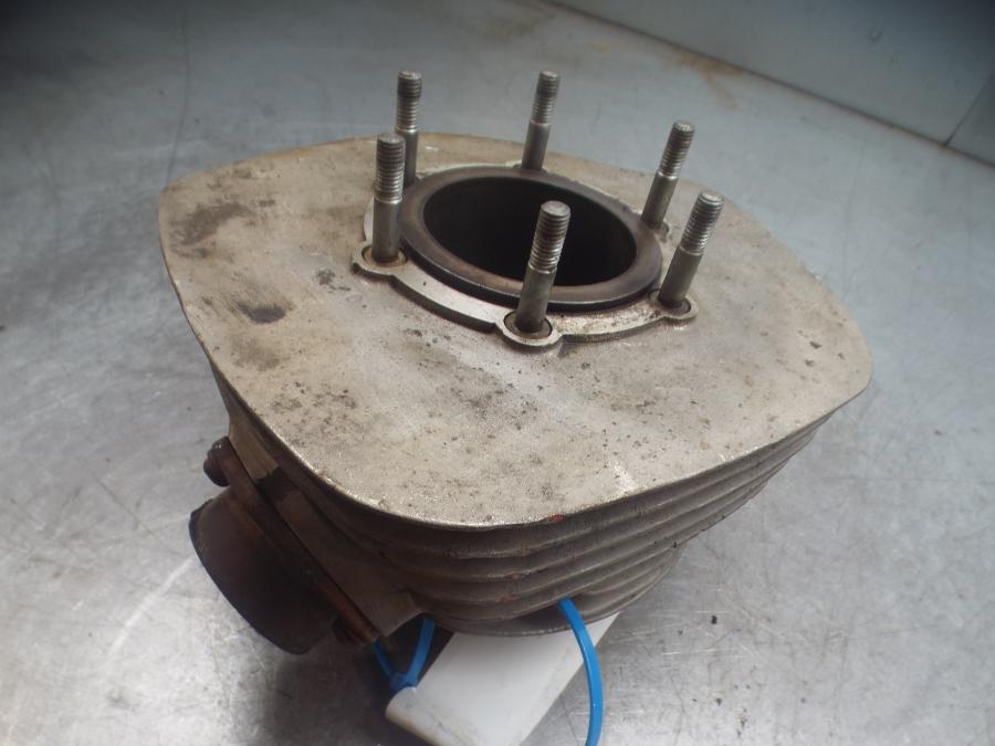 Suzuki TS250 1971-1972 Motorcycle Engine Cylinder Barrel