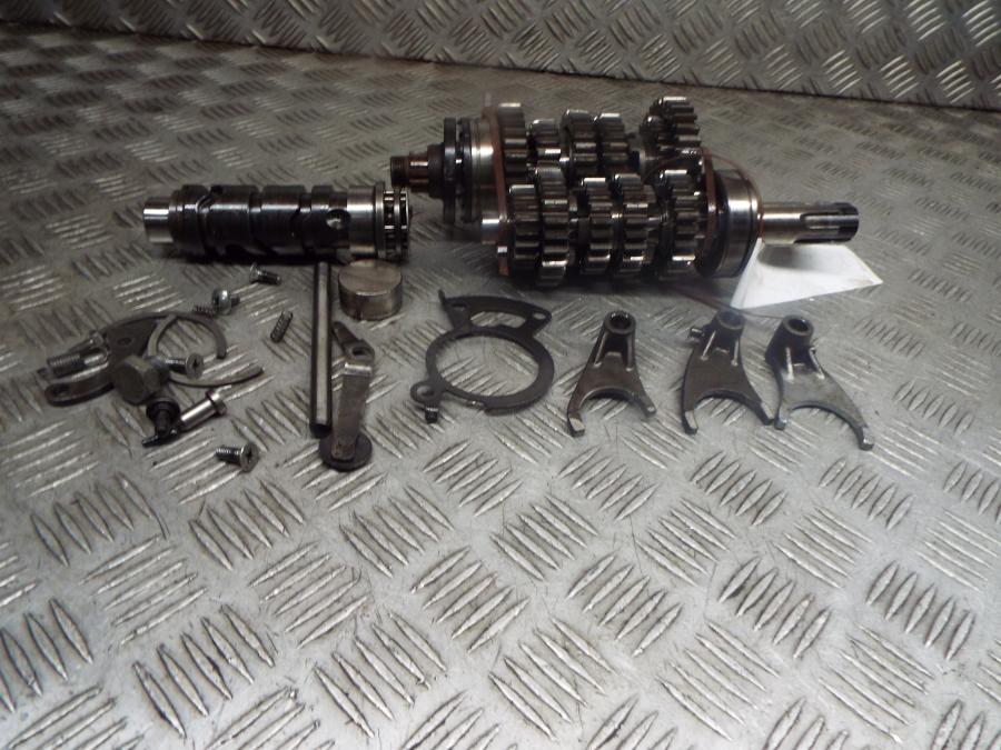 Suzuki GS550E GS 550 E 1977-On 77-On Engine Gearbox Gear Box Assembly