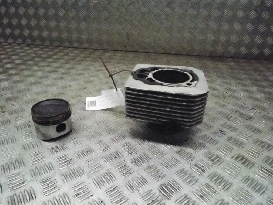Moto Guzzi V65 Engine Cylinder Barrel & Piston