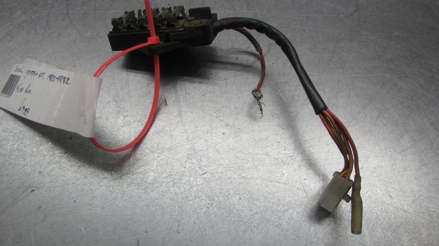 Suzuki GSX750 ET 1980-1982 Motorcycle Electrical Fuse Box
