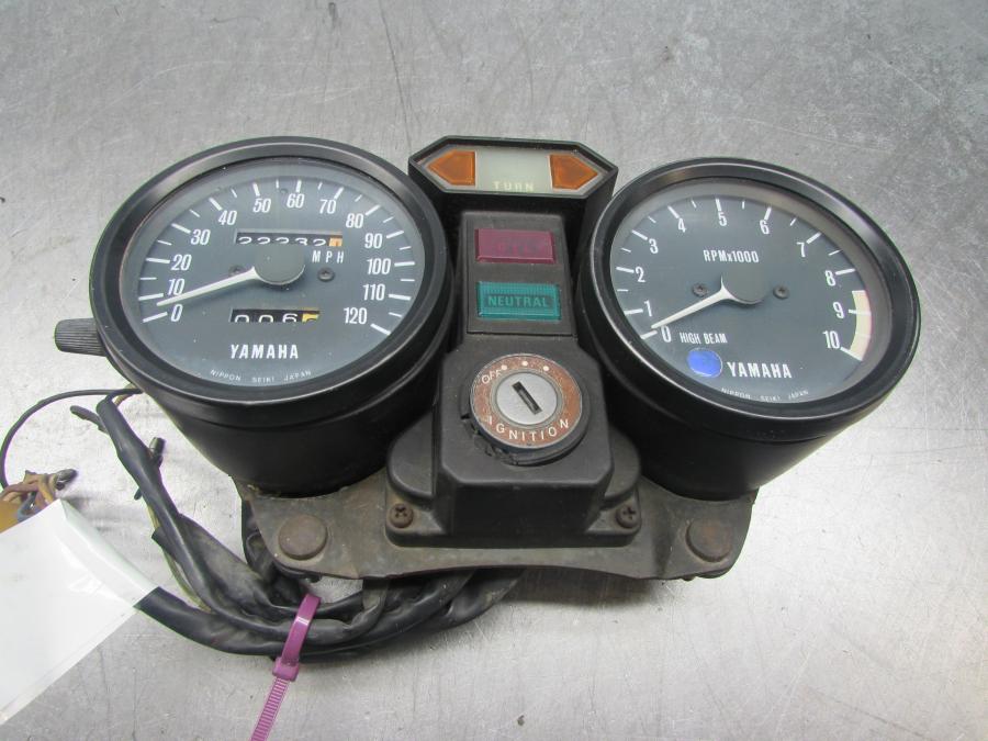 Yamaha RD400 C D 1976-1977 Clocks Dials Instruments Console 22,200 Miles