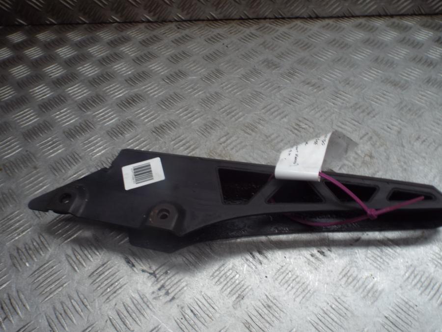 Suzuki GSXR750 F G H Slabside 1985-1987 Motorcycle Original Chain Guard ...