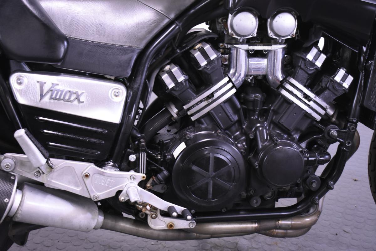 YAMAHA VMAX